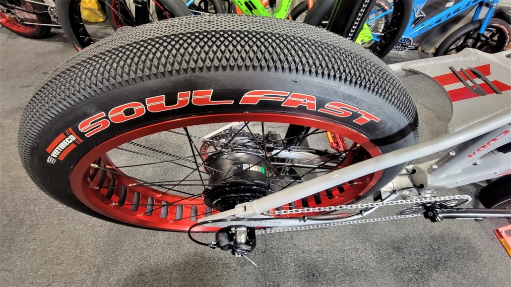 'CUDA SHARK GREY/RED - Soul E Bikes